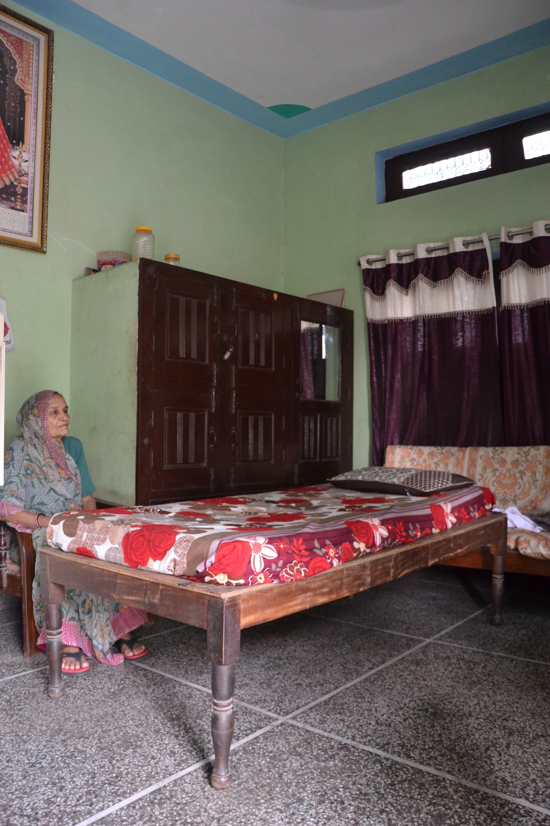 Takhat – Vernacular Furniture of India