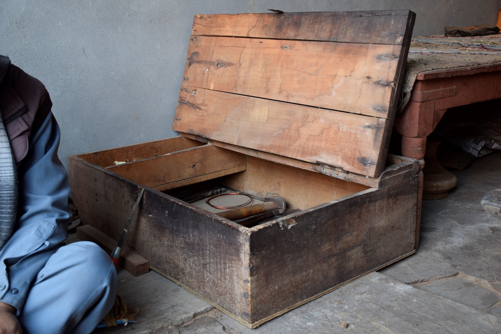 Sandook – Vernacular Furniture of India