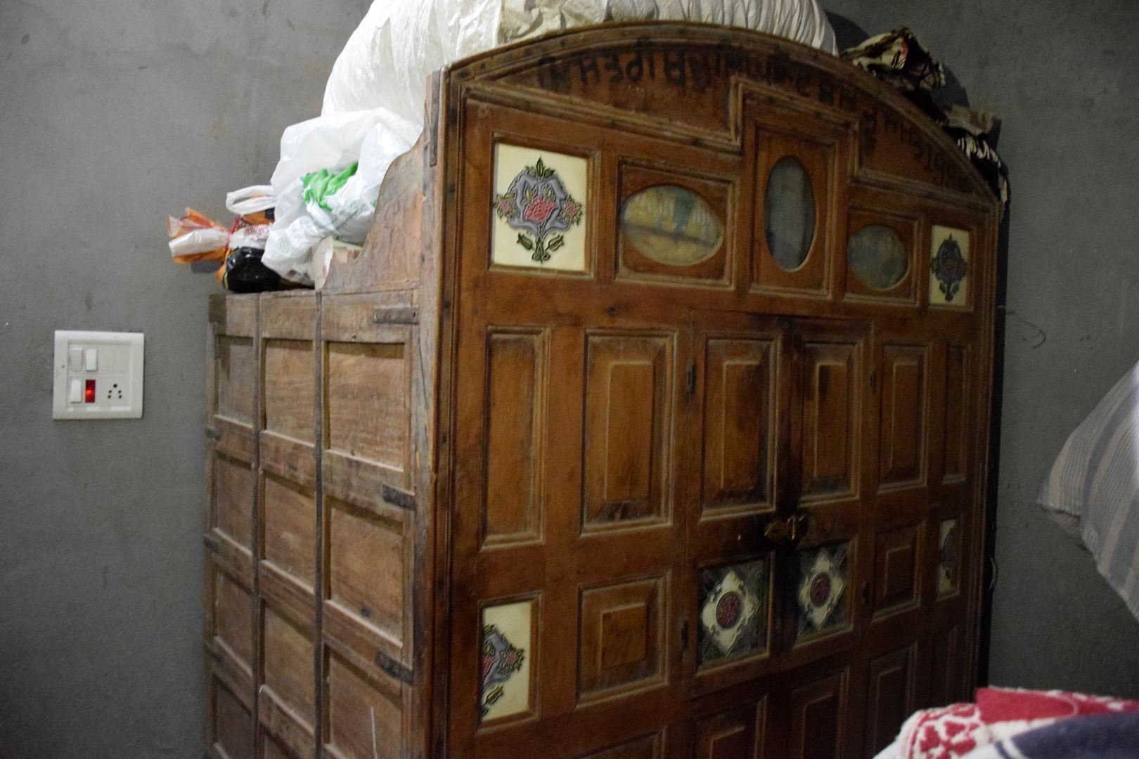 Sandook – Vernacular Furniture of India