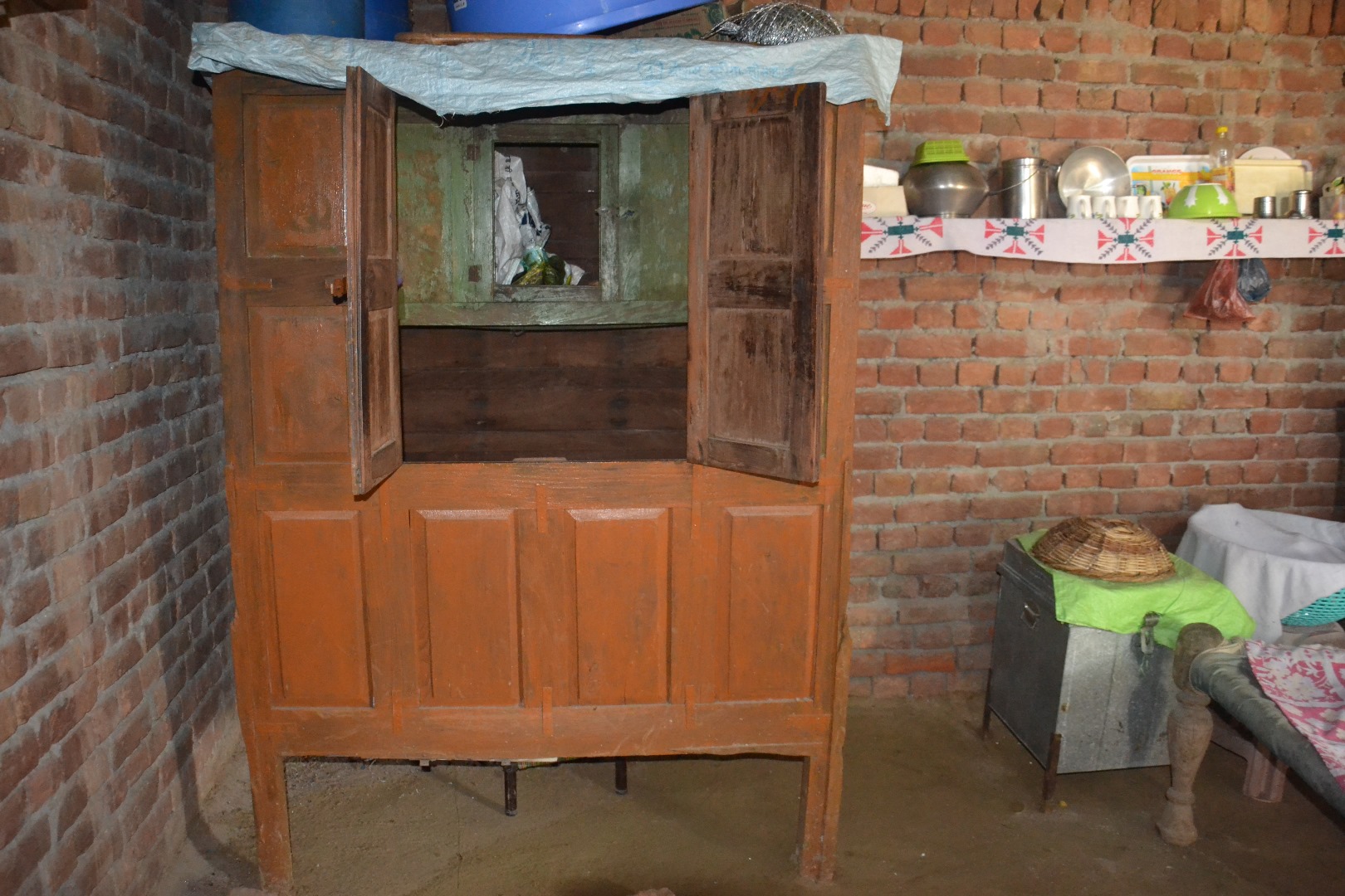 Sandook – Vernacular Furniture of India