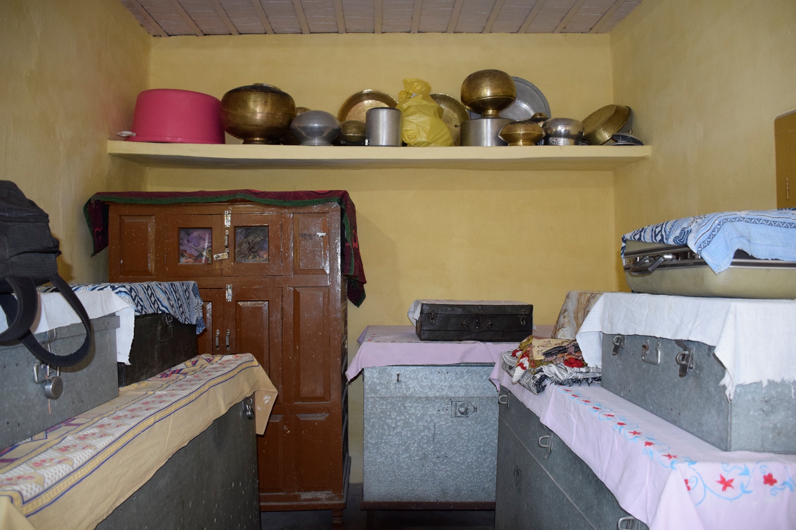 Sandook – Vernacular Furniture of India